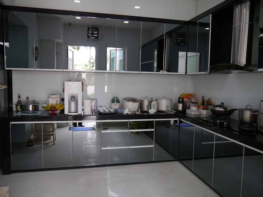 Aluminium Basin Cabinet - Proscreen Fine Glass
